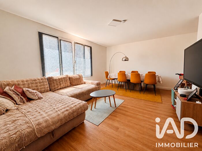 Courbevoie, Marceau République - Appartement 4 pièces à vendre