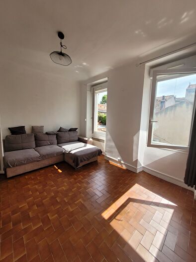 Marseille 4ème, Cinq Avenues : Appartement 1 pièce à vendre