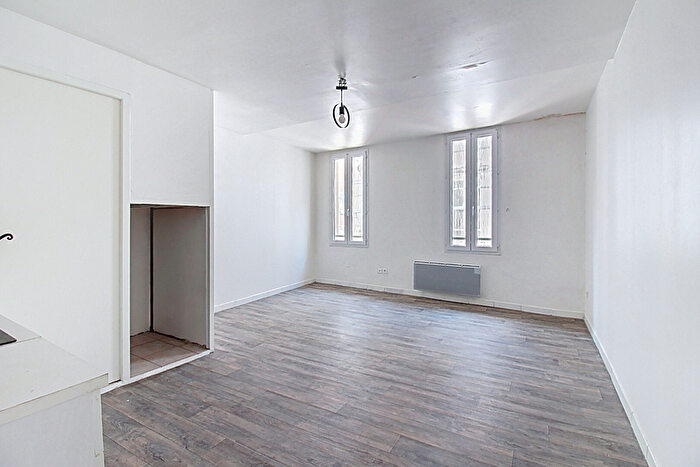 Appartement à vendre - Draguignan, Centre-ville historique - 3 pièces - 2 chambres