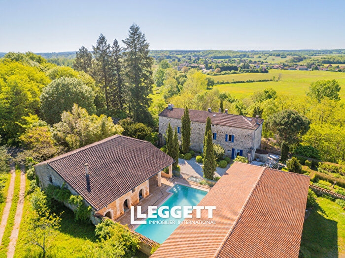 Maison à vendre - Vouthon - 7 pièces - 5 chambres