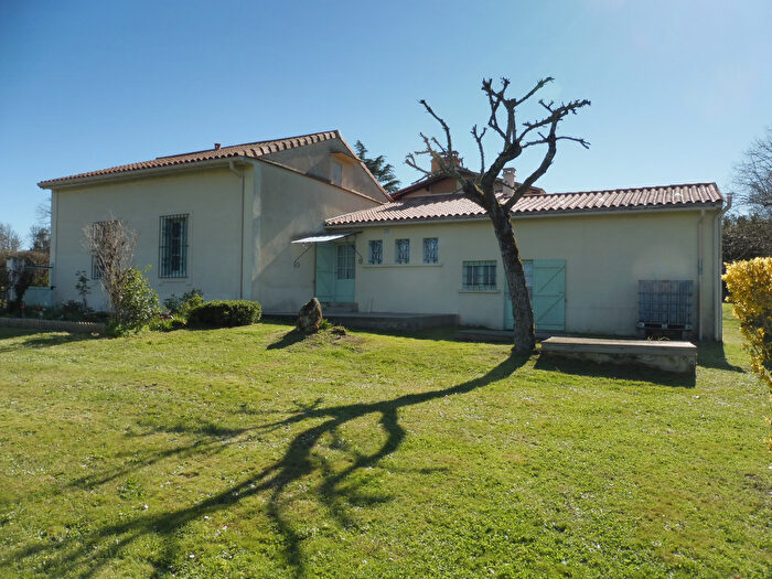 Maison à vendre - Ponteyraud - 7 pièces - 4 chambres