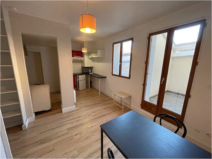 Béziers, Champ de Mars : Appartement 1 pièce à louer