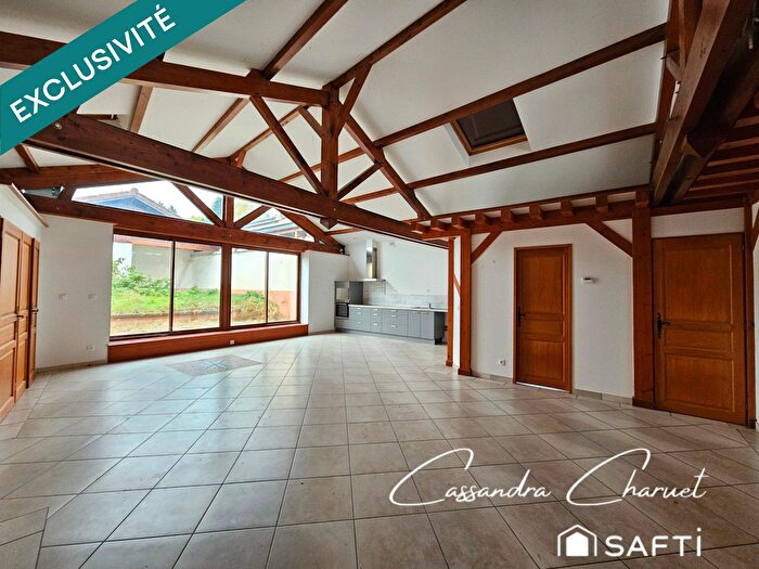 Appartement à vendre - Eyzin-Pinet - 4 pièces - 2 chambres