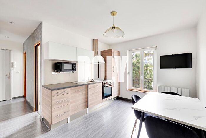 Appartement 2 pièces à Suresnes, Carnot, Gambetta, à vendre