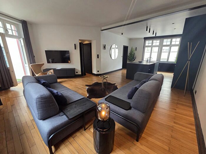 Maison 7 pièces à vendre - Strasbourg, Tribunal, Les Halles, Poincaré