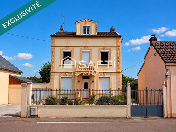 Argentan, Ouest - Maison 7 pièces à vendre