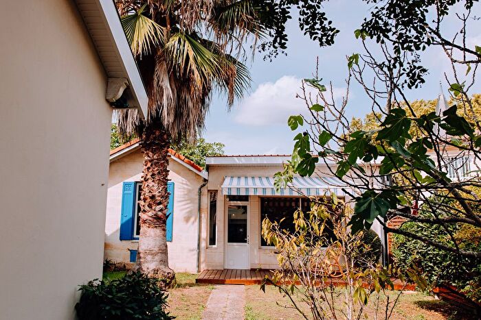 Maison à vendre - Talence, Fauvettes, Peylanne, Plume - 5 pièces - 3 chambres