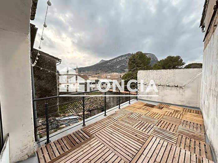 Maison à louer - Saint-Hippolyte-du-Fort - 3 pièces - 2 chambres