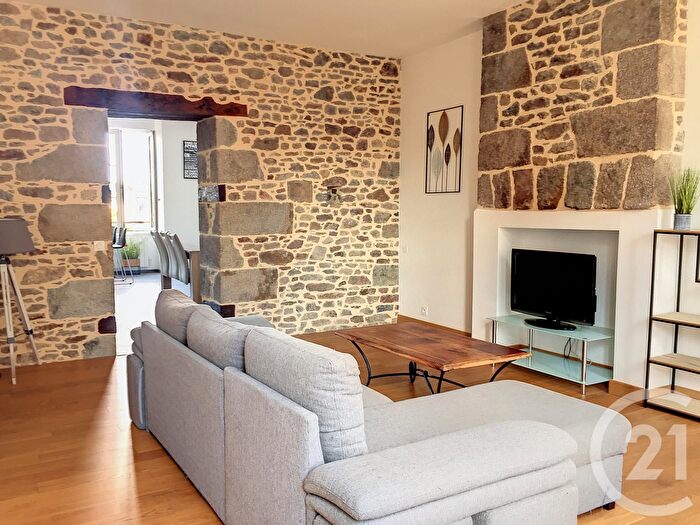 Appartement 2 pièces à Dinan, à louer
