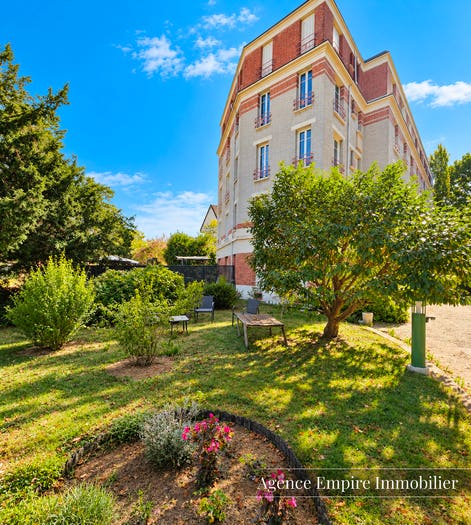 Sud RER, Le Vésinet : Appartement 2 pièces à louer