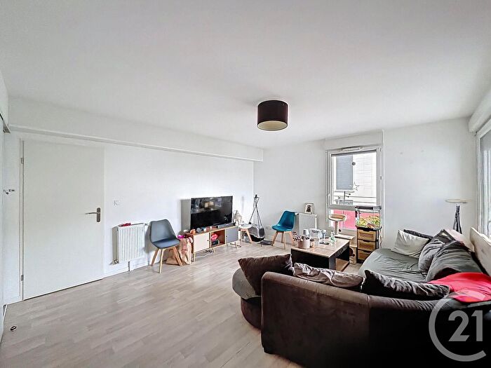 Appartement à vendre - Saint-Jean-de-Braye, Centre-ville - 3 pièces - 2 chambres