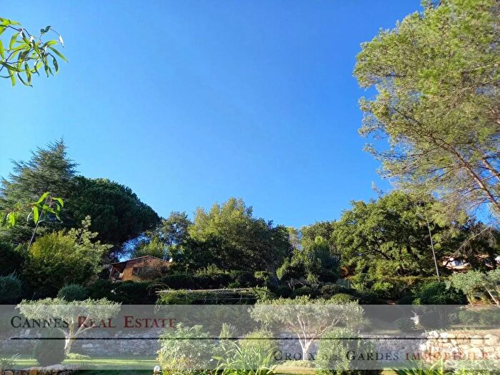 Maison à vendre - Valbonne, Village - 5 pièces - 3 chambres