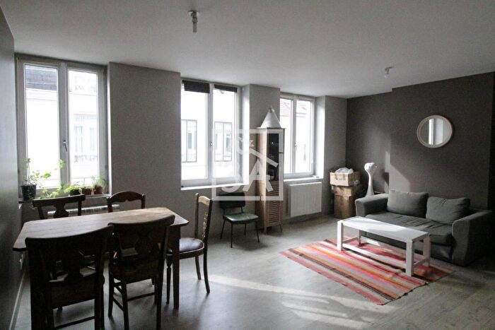 Appartement à louer - Calais - 3 pièces - 2 chambres