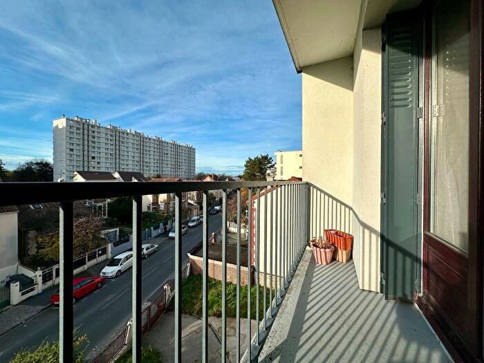 Appartement à louer - Saint Leu-Commandant Louis Bouchet, Épinay-sur-Seine - 2 pièces - 1 chambre