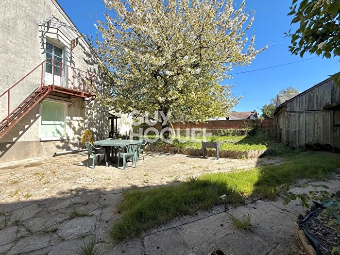 Greneville-en-Beauce : Maison 5 pièces à vendre