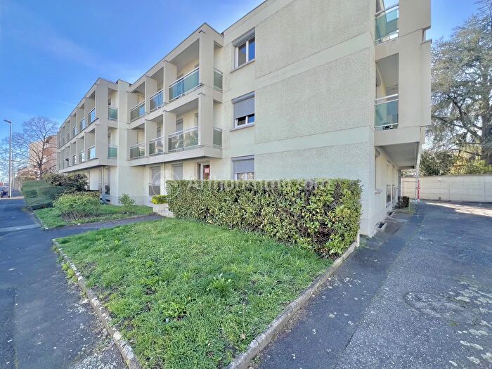 Appartement à vendre - Clermont-Ferrand, Saint-Jacques - 1 pièce