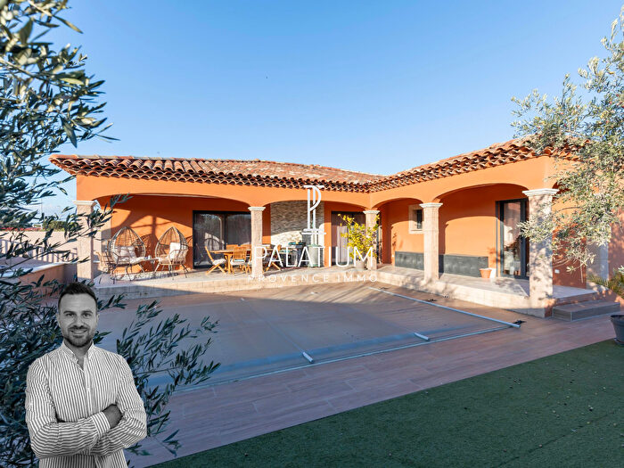 Maison à vendre - Salon-de-Provence - 5 pièces - 4 chambres