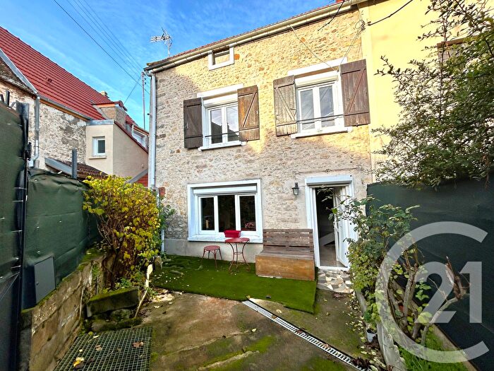 Maison à vendre - Étampes, Saint-Pierre - 5 pièces - 3 chambres