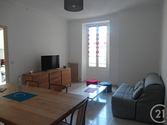 Appartement 4 pièces à Nice, Acropolis, République, à louer