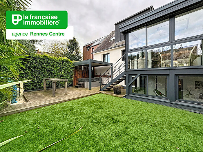 Maison à vendre - Quartiers Nord-Ouest, Saint-Martin - 5 pièces - 3 chambres