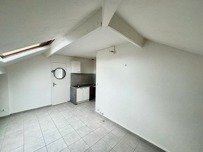 Appartement 1 pièce à Centre Ville-Mousseaux-Plaine, Draveil, à louer
