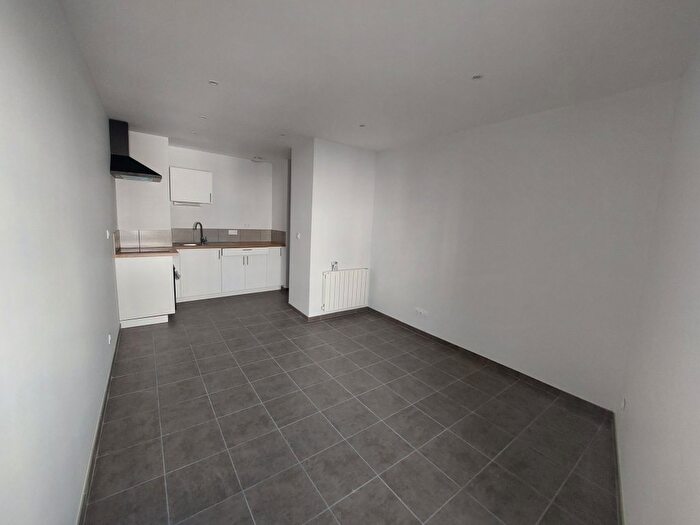 Saint-Étienne, Saint-Roch, Vivaraize, Valbenoite, Centre Deux : Appartement 2 pièces à louer