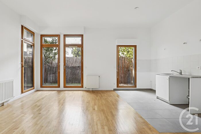 Appartement à vendre - Issy-les-Moulineaux, Les Iles, La Ferme - 2 pièces - 1 chambre