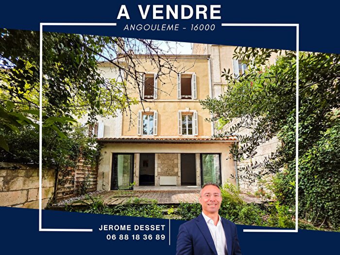 Angoulême, Saint-Gelais : Maison 6 pièces à vendre
