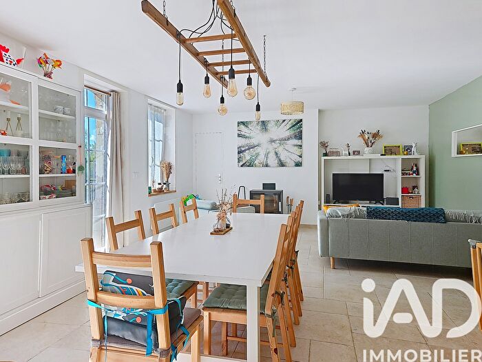 Maison à vendre - Ambillou - 6 pièces - 5 chambres