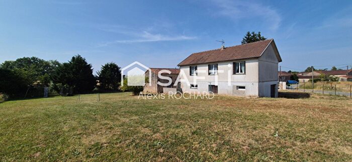 Maison à vendre - Pindray - 6 pièces - 4 chambres