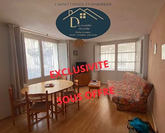 Appartement à vendre - Bagnères-de-Luchon - 2 pièces - 1 chambre