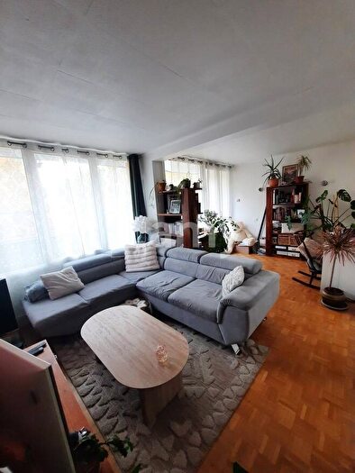 Appartement à louer - Le Stade, Crosne - 2 pièces