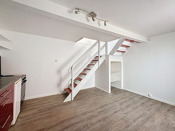 Appartement à louer - Nancy, Ville vieille, Léopold - 2 pièces - 1 chambre