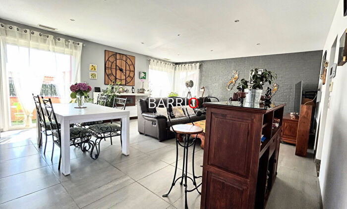 Maison à vendre - Brouilla - 4 pièces - 3 chambres