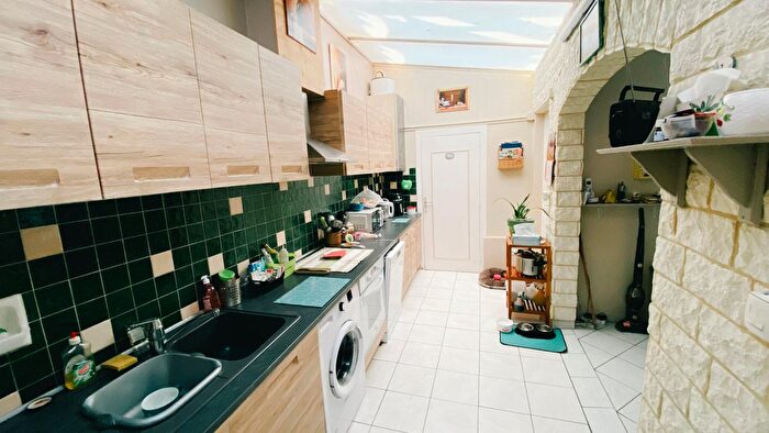 Maison à vendre - Les Sables-dOlonne, La Chaume - 4 pièces - 3 chambres