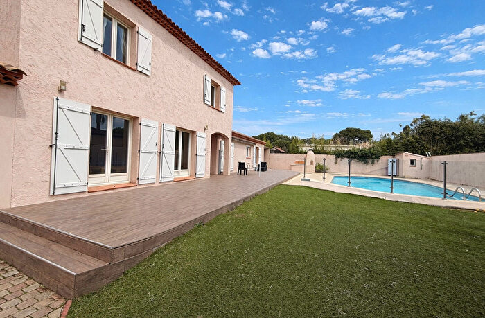 Maison à vendre - Six-Fours-les-Plages, Font de Fillol, Rayolet, Le Brusc - 5 pièces - 4 chambres