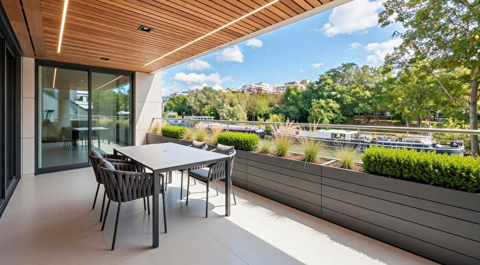 Appartement à vendre - Levallois-Perret, Front de Villiers - 4 pièces - 2 chambres