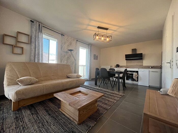 Appartement à louer - Berriat-Ampere, Grenoble - 2 pièces - 1 chambre