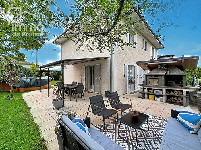 Maison à vendre - Viry - 5 pièces - 4 chambres