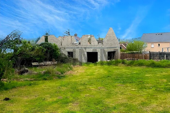 Maison à vendre - Verneuil-en-Halatte - 6 pièces - 3 chambres