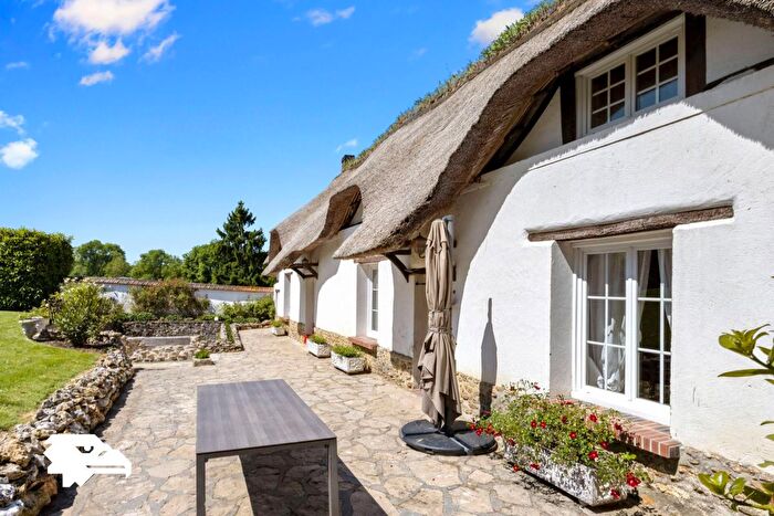 Maison 7 pièces à Sainte-Barbe-sur-Gaillon, à vendre