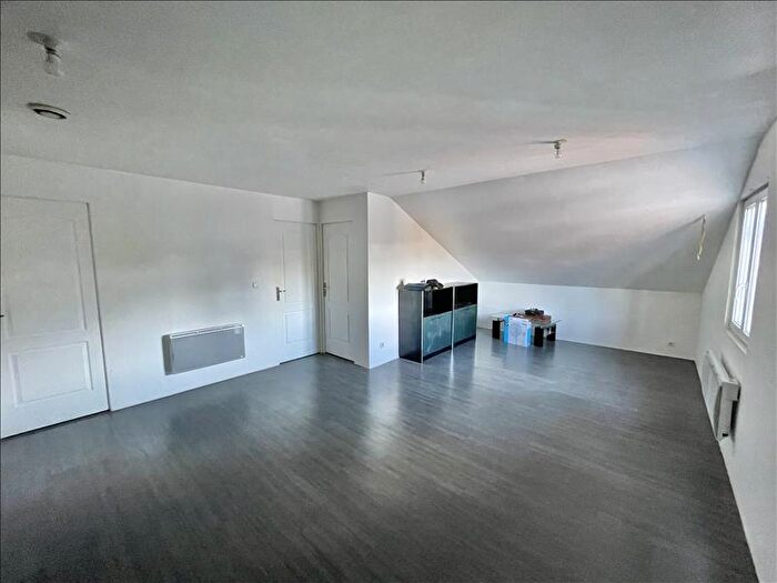 Corbie : Appartement 3 pièces à louer
