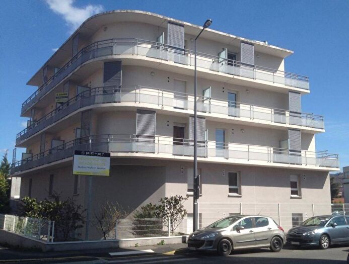 Appartement à louer - Bellevue-Solaure, Saint-Étienne - 1 pièce