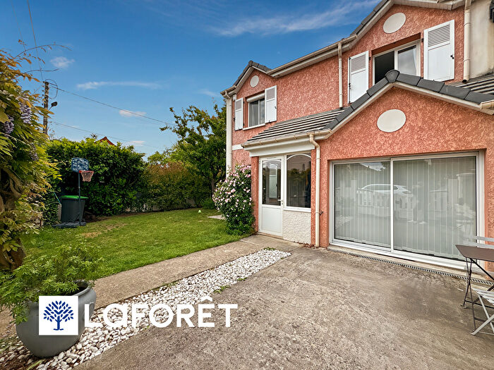 Morsang-sur-Orge, Buisson : Maison 7 pièces à vendre