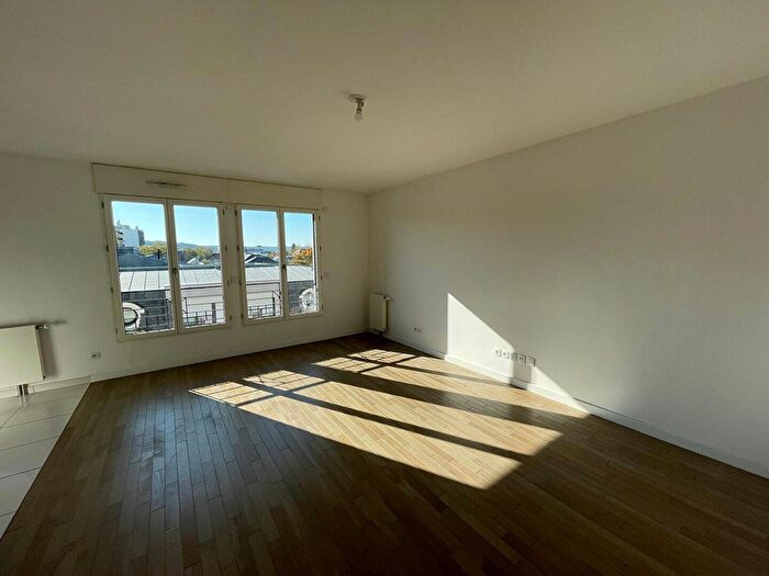 Appartement à louer - Centre Ville, Rueil-Malmaison - 3 pièces - 2 chambres