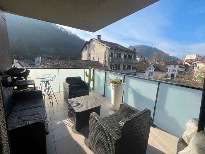 Nord, Gières : Appartement 4 pièces à louer