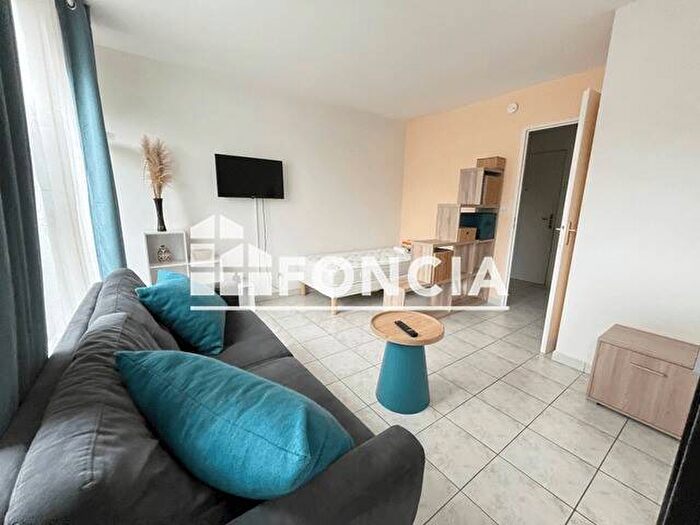 Appartement à louer - Saint-Georges-des-Groseillers - 1 pièce