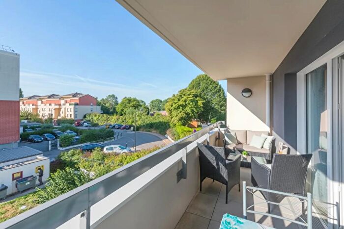 Appartement à vendre - Trappes, Jean Macé - 4 pièces - 3 chambres