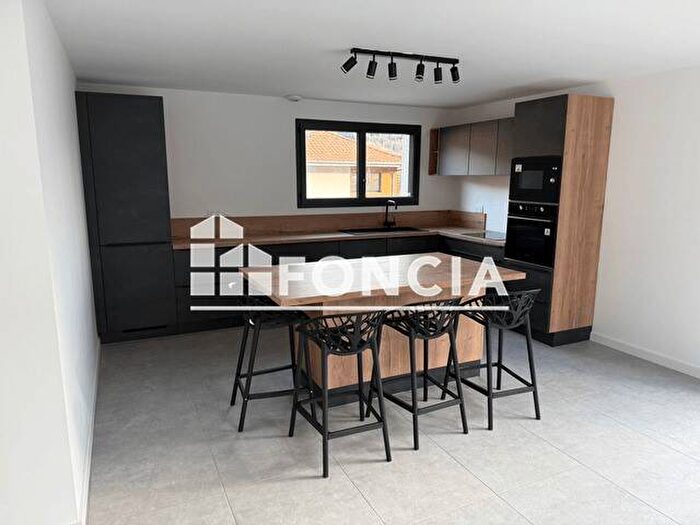 Maison à louer - Fillinges - 4 pièces - 3 chambres