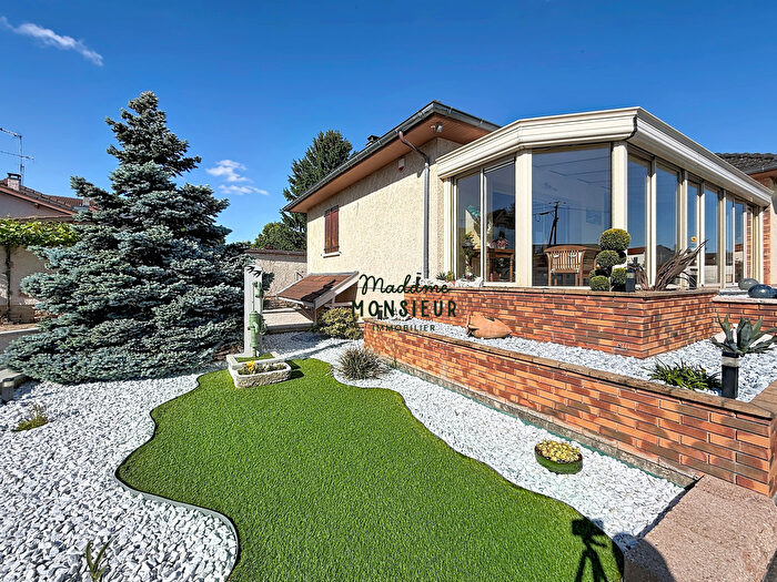 Maison 5 pièces à vendre à Loyettes